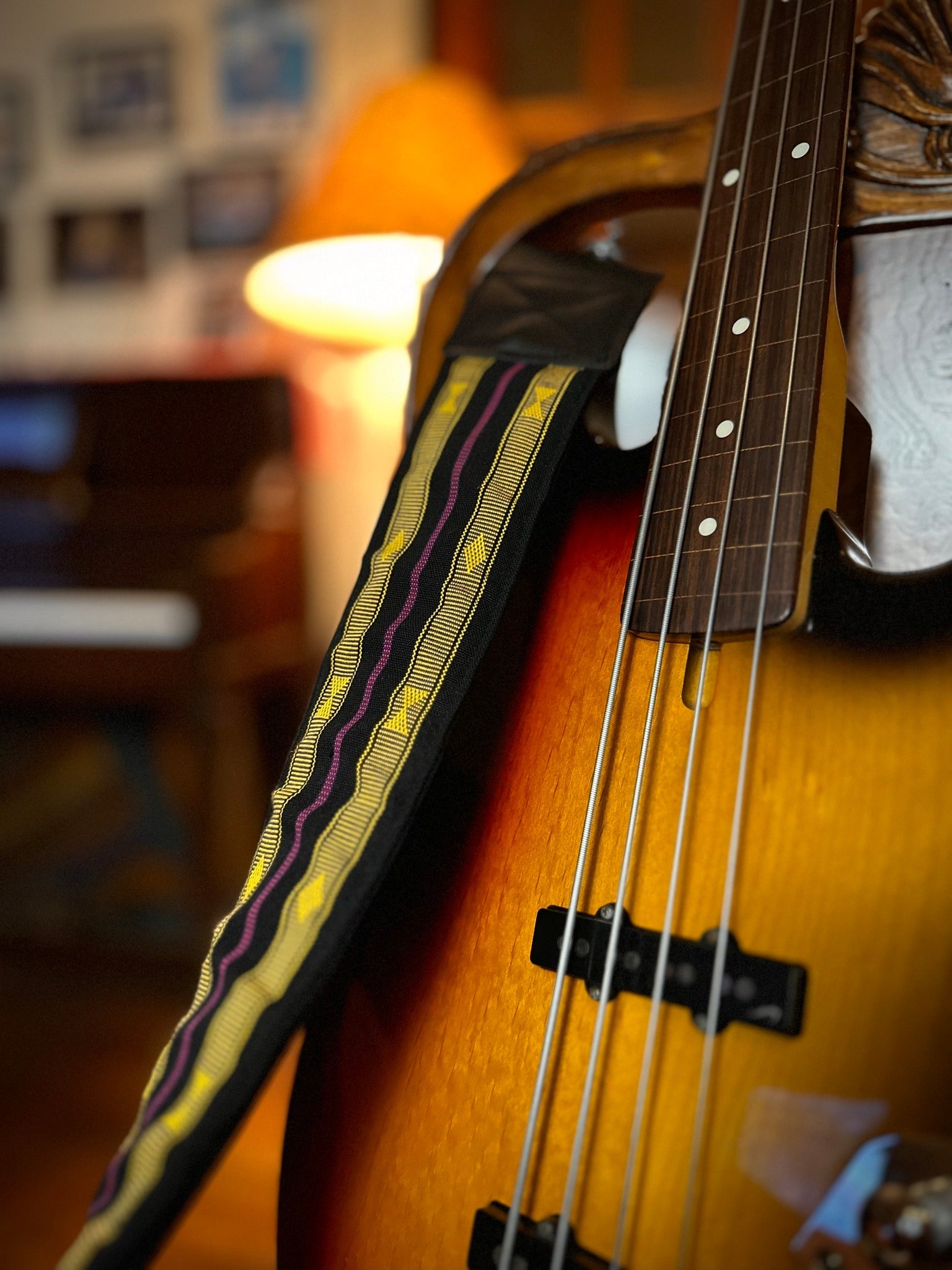 Bass Strap – Panlipi